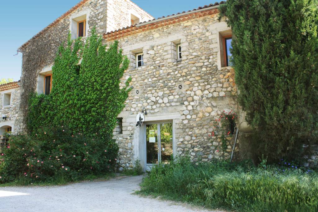 Chateau Rousset - AMPELO - Vins de Haute Provence